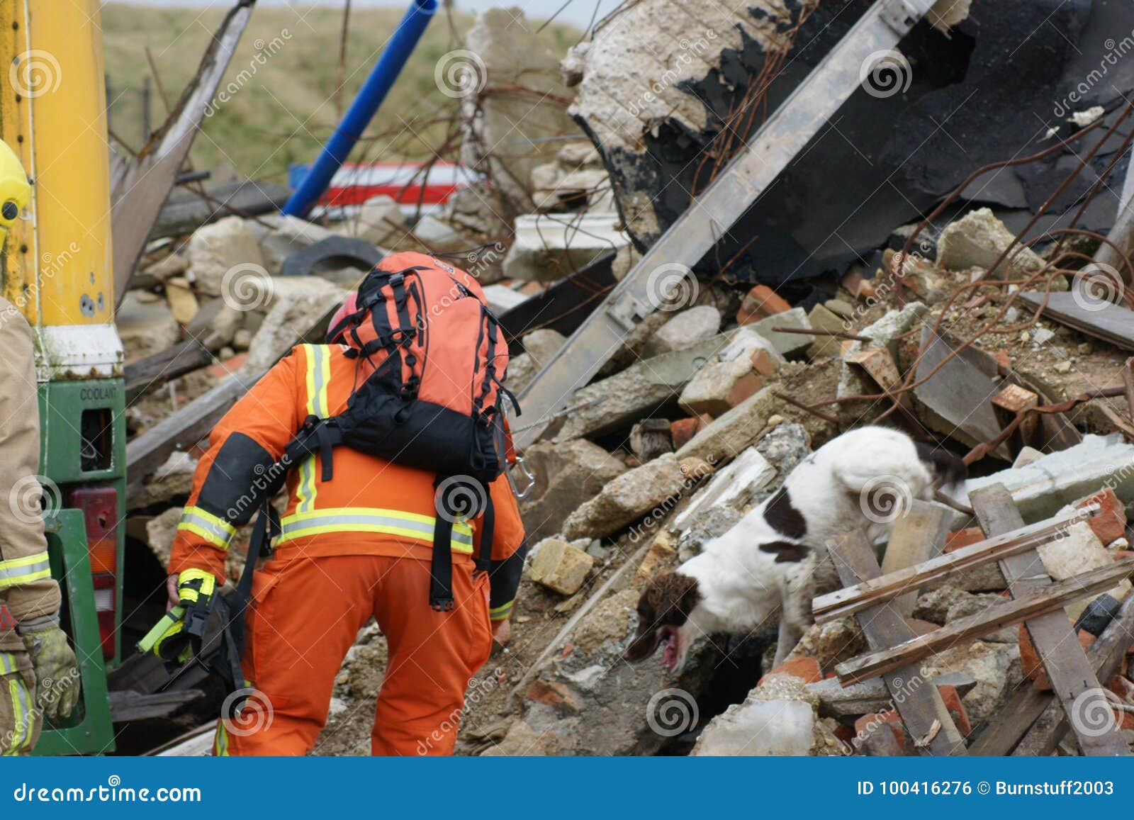 Building Collapse, Disaster Zone Editorial Photo - Image of ...