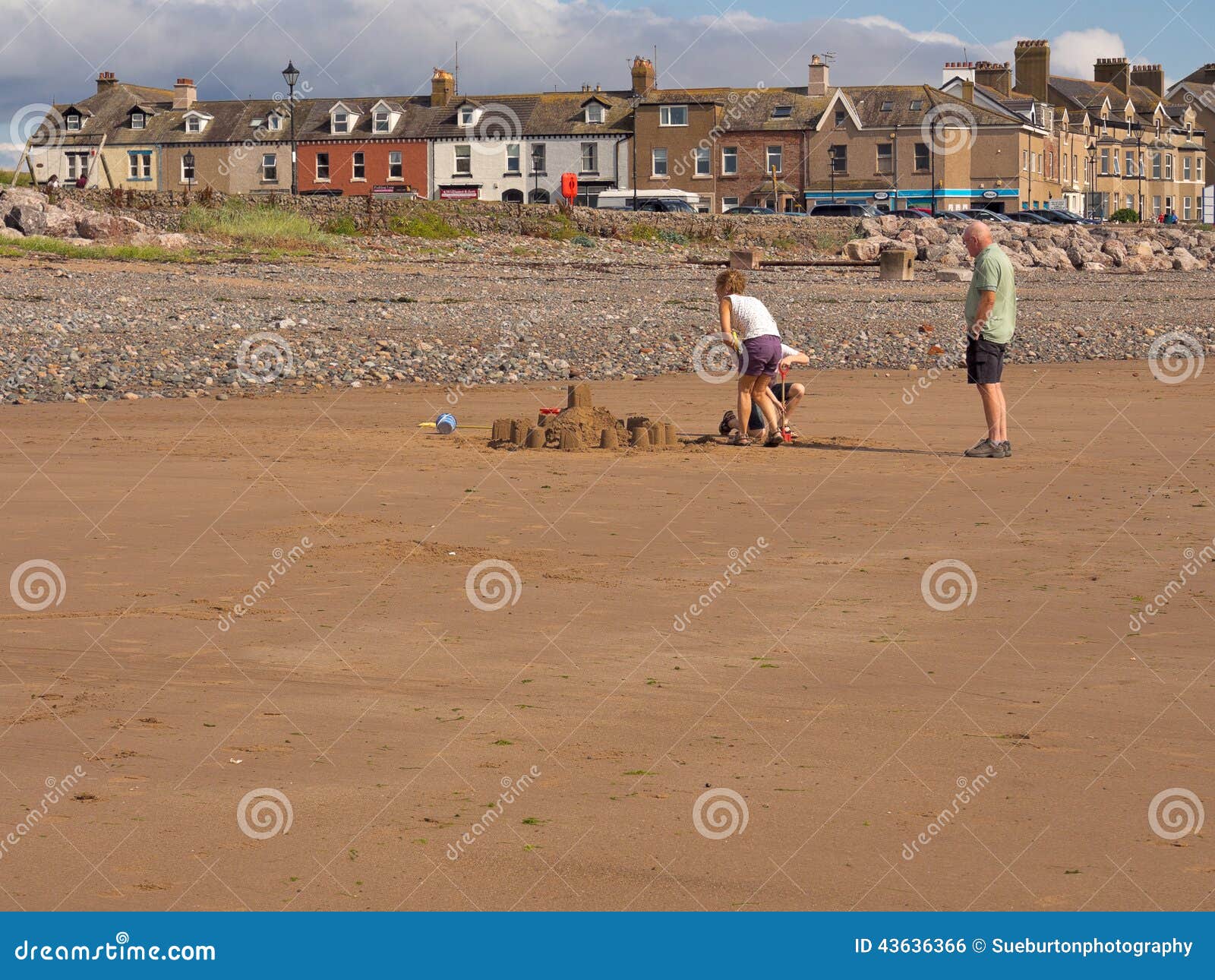 Seascale beach editorial photo. Image of cumbria, tradegy - 43636366