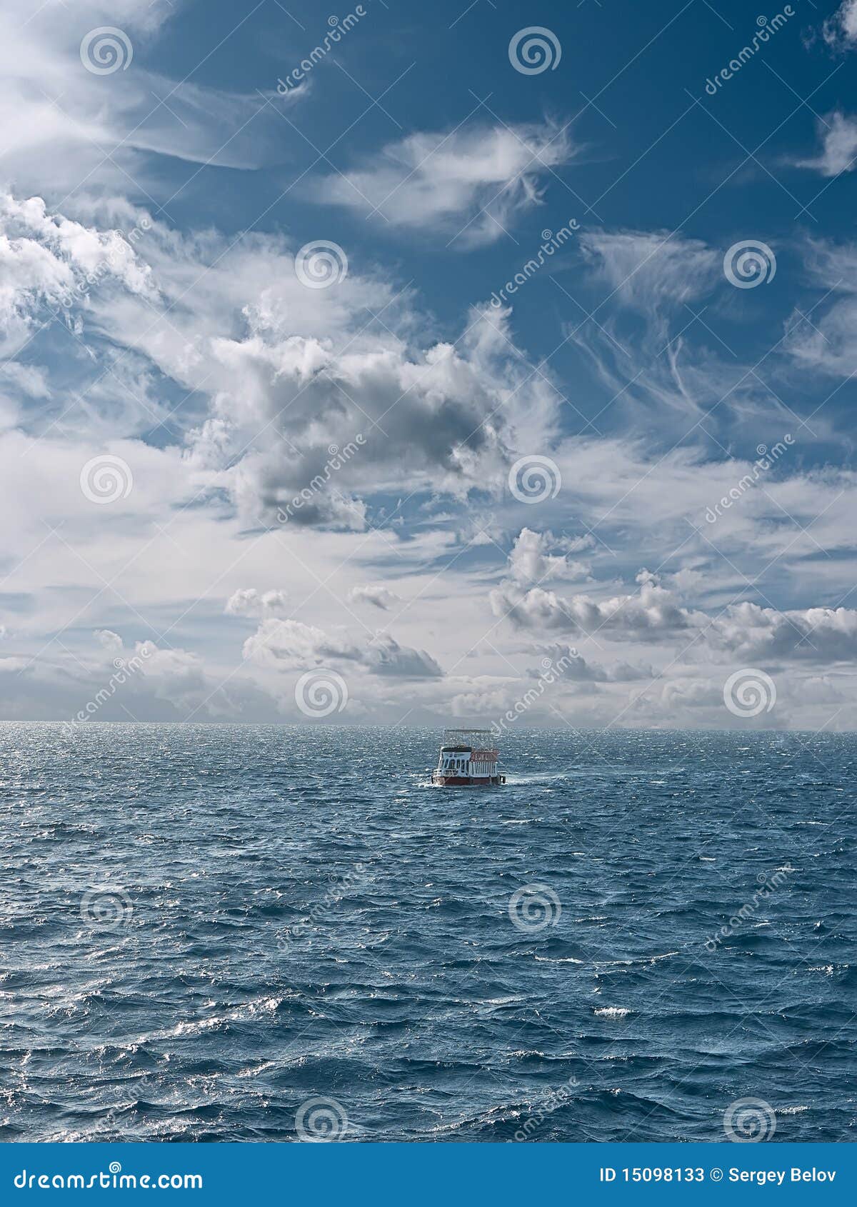 Seascape with boat stock image. Image of spaciousness - 15098133