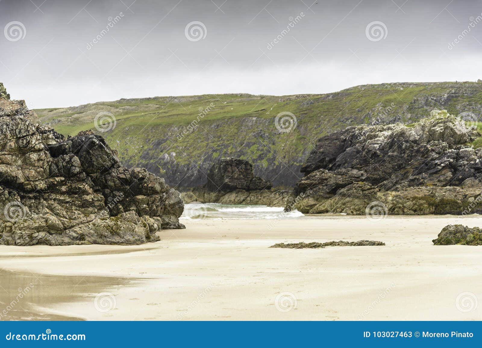 View of Sango Sands beach stock image. Image of black - 103027463