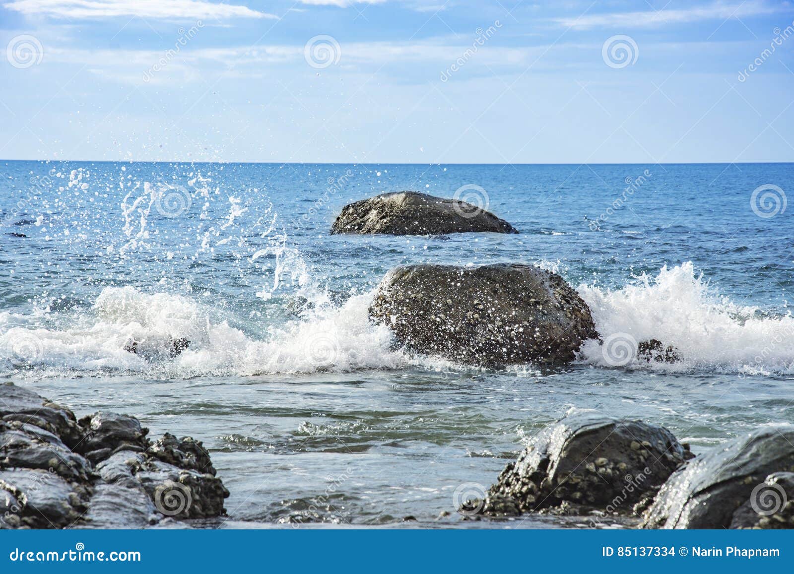 Seascape and Water Splash the Stone Stock Photo - Image of seascapes ...