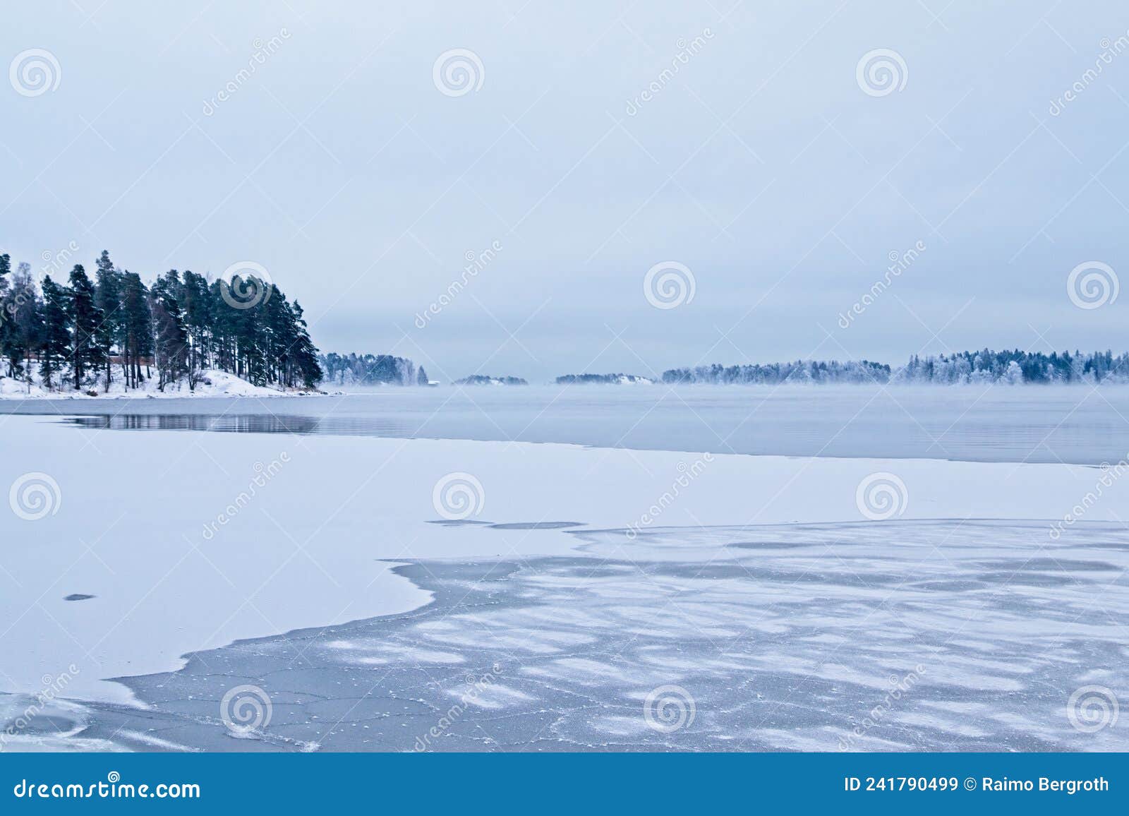 Seashore with Sea Ice in Winter. Stock Image - Image of snow, seashore ...