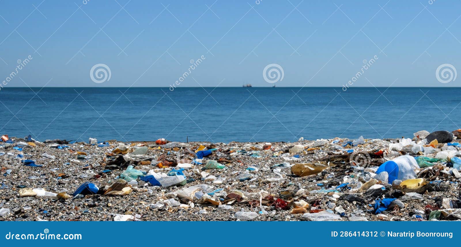 Seaside Garbage Floating Garbage Water Pollution Global Warming ...