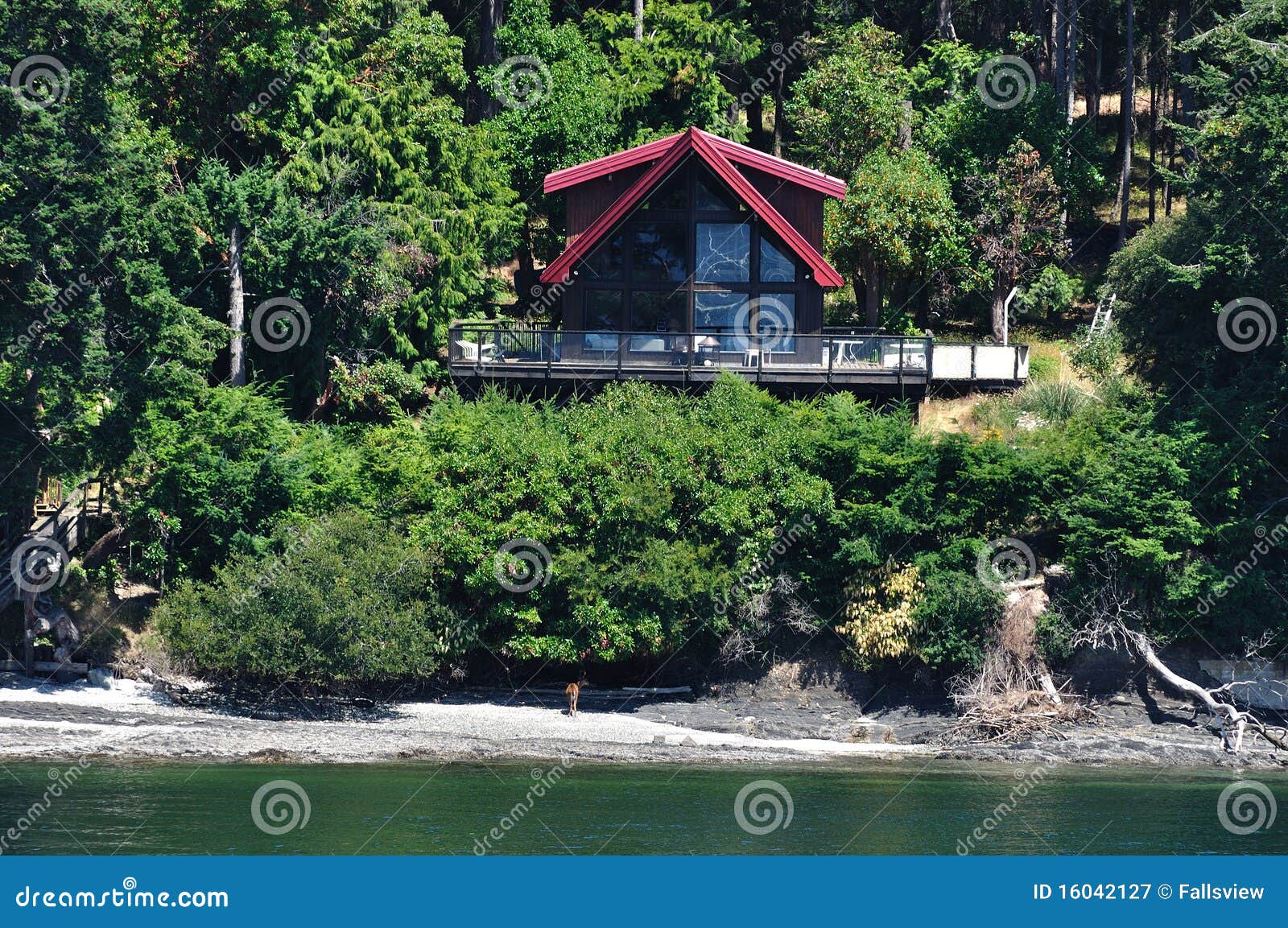 Seaside house stock image. Image of place, relaxing, lodge - 16042127