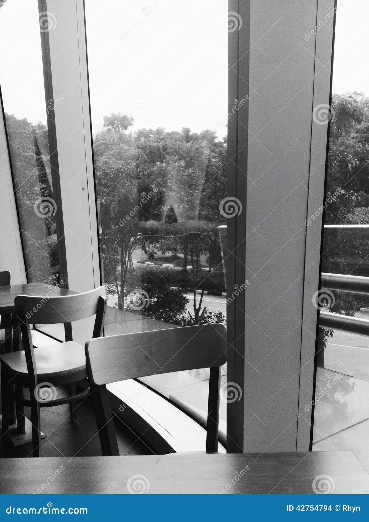 Seats. editorial stock image. Image of crowd, noon, lunch - 42754794