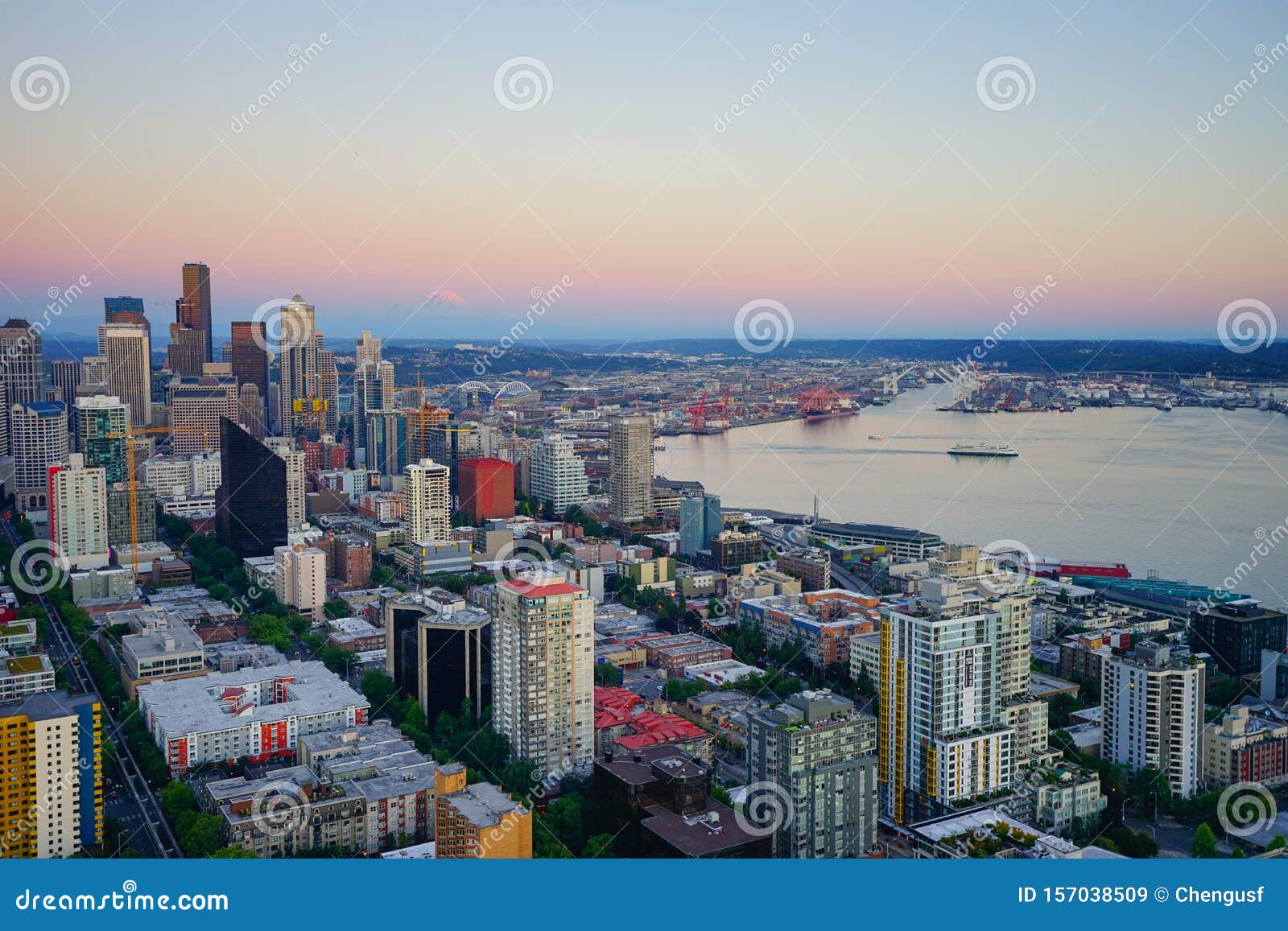 Seattle bay at night stock image. Image of area, gorgeous - 157038509
