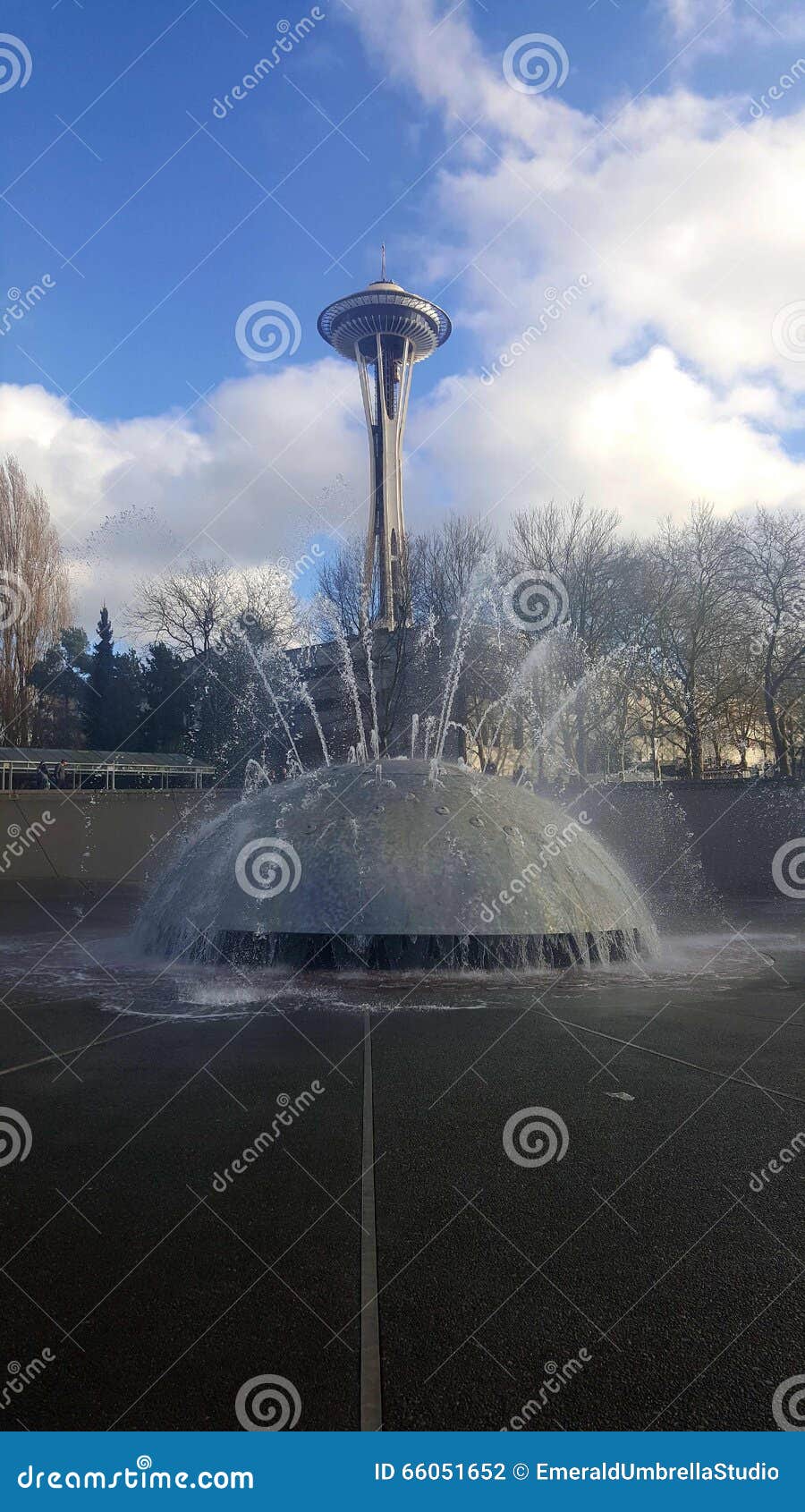 Seattle Center Fountain with Space Needle Editorial Photography - Image ...