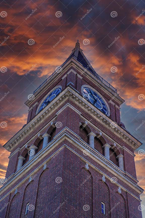 Seattle Clock Tower at Sunrise Stock Image - Image of union, historic ...