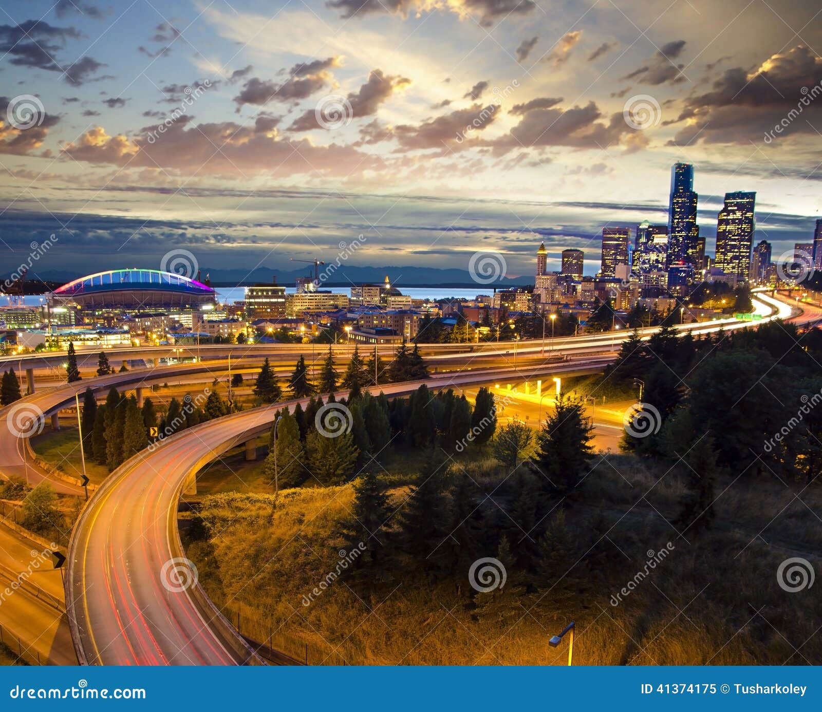 Seattle Del Dr. Jose Rizal Bridge Imagen de archivo - Imagen de rizal ...