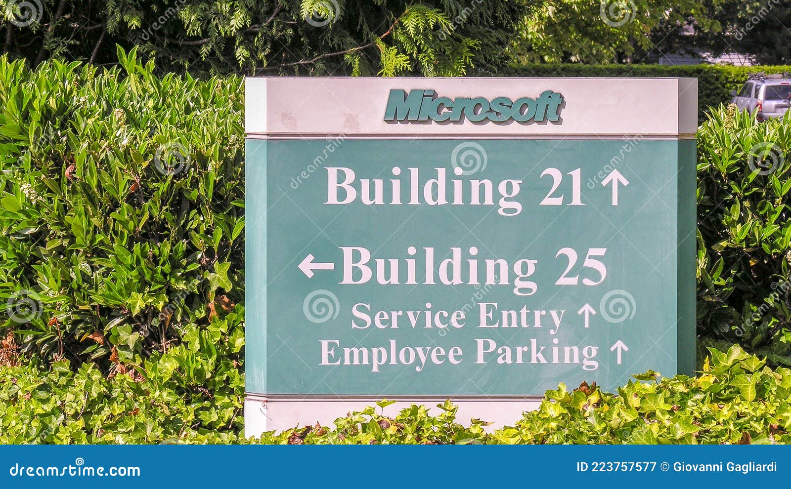 SEATTLE - JULY 23, 2006: Microsoft Headquarters Signs. Microsoft is a ...