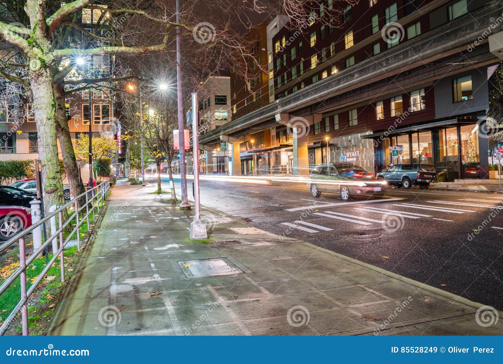 Seattle Monorail Tracks at Night Editorial Stock Image - Image of ...