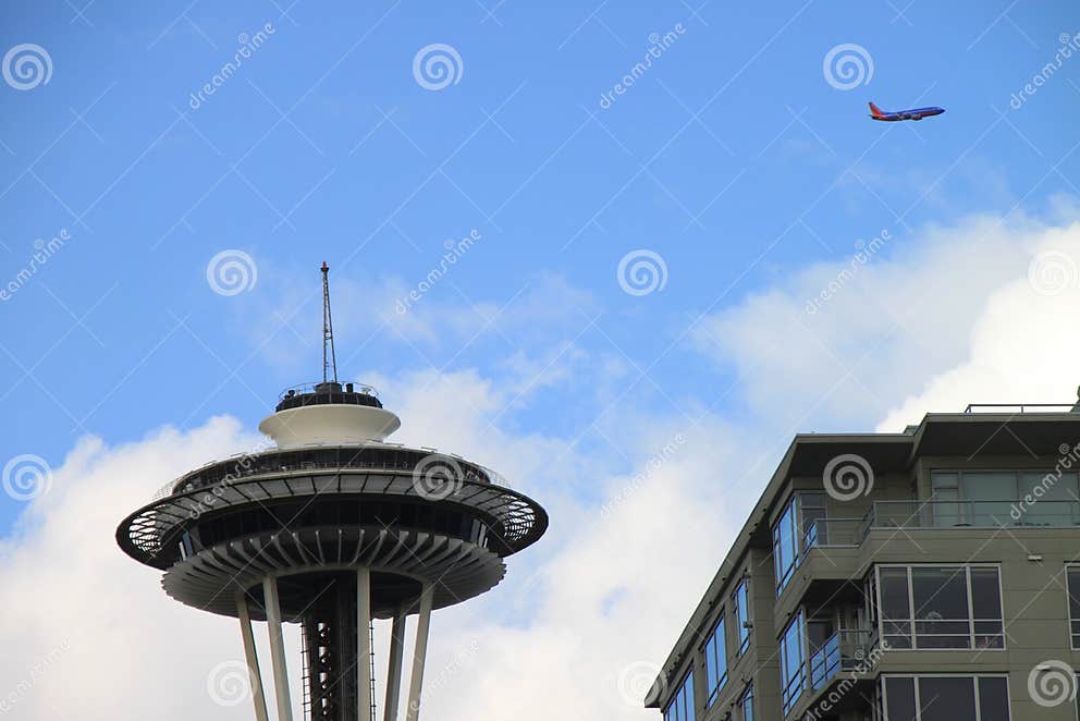 Seattle needle editorial photo. Image of business, american - 22027826