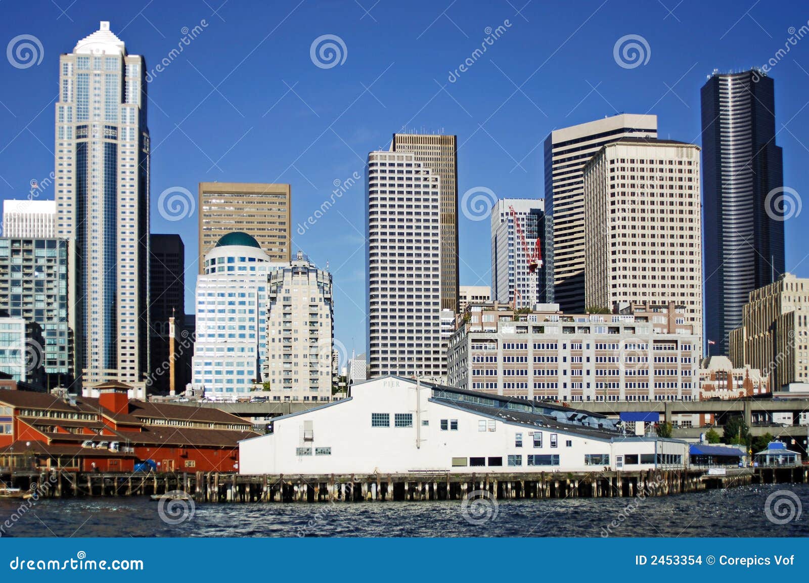The Seattle Piers stock photo. Image of harbour, iconic - 2453354