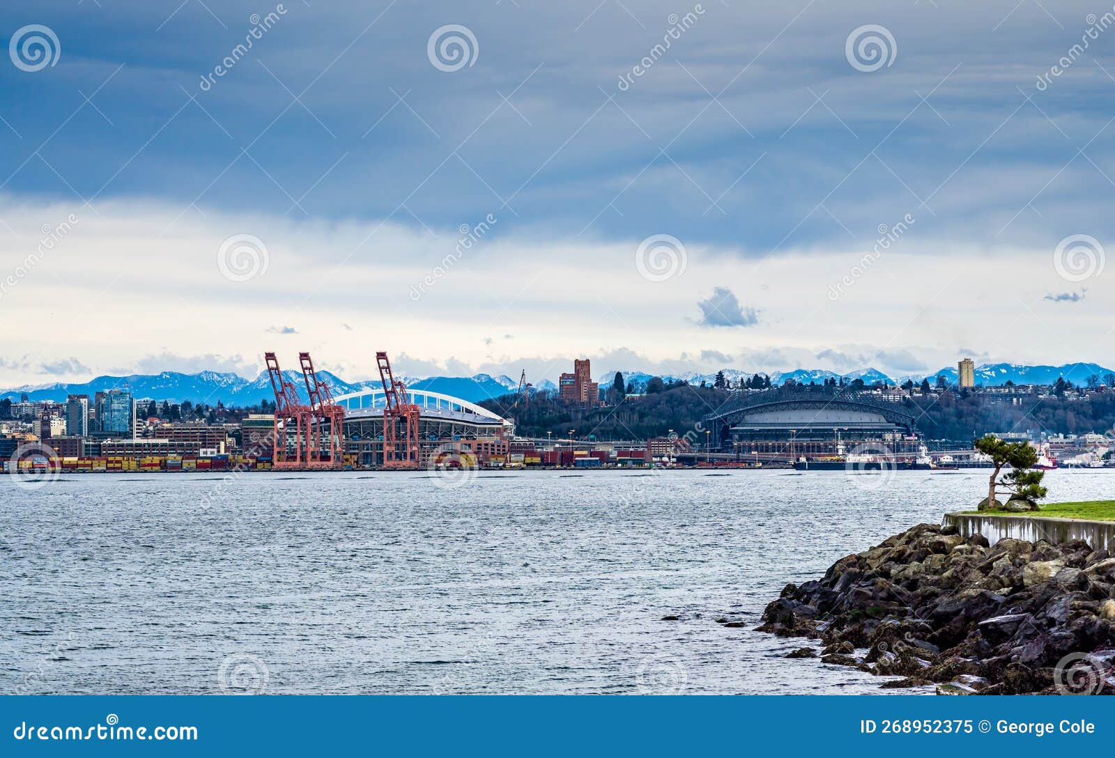 Seattle Port Architecture 2 Stock Image - Image of washington, outdoors ...