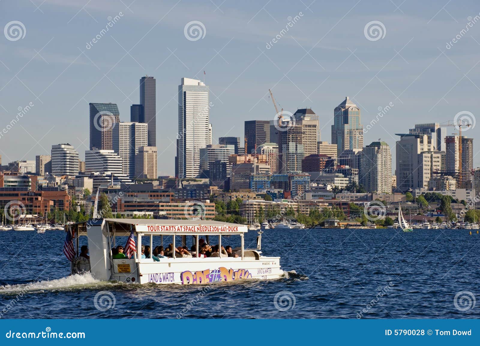 Seattle Ride the Ducks editorial stock photo. Image of boat - 5790028