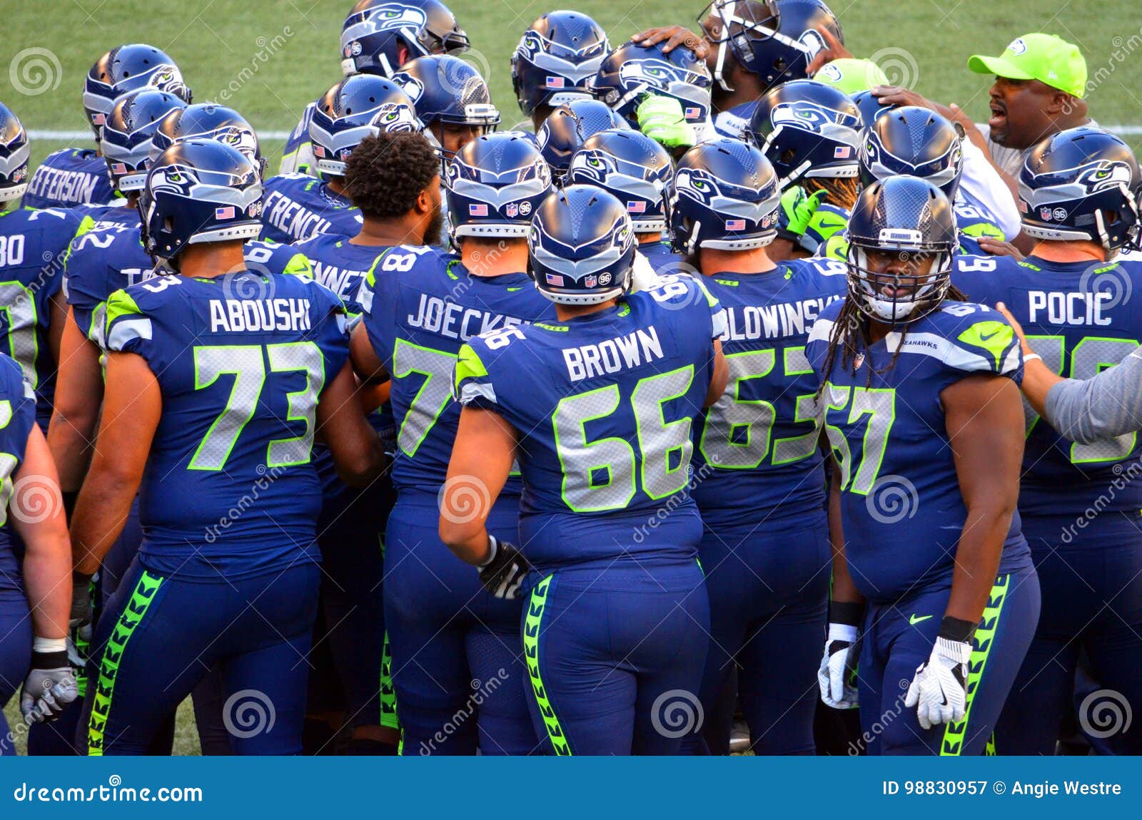 Seattle Seahawks Pre Game Huddle Editorial Photography - Image of play ...