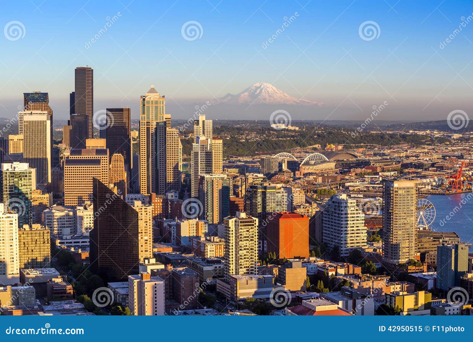 Seattle Skyline Panorama at Sunset Stock Image - Image of attraction ...