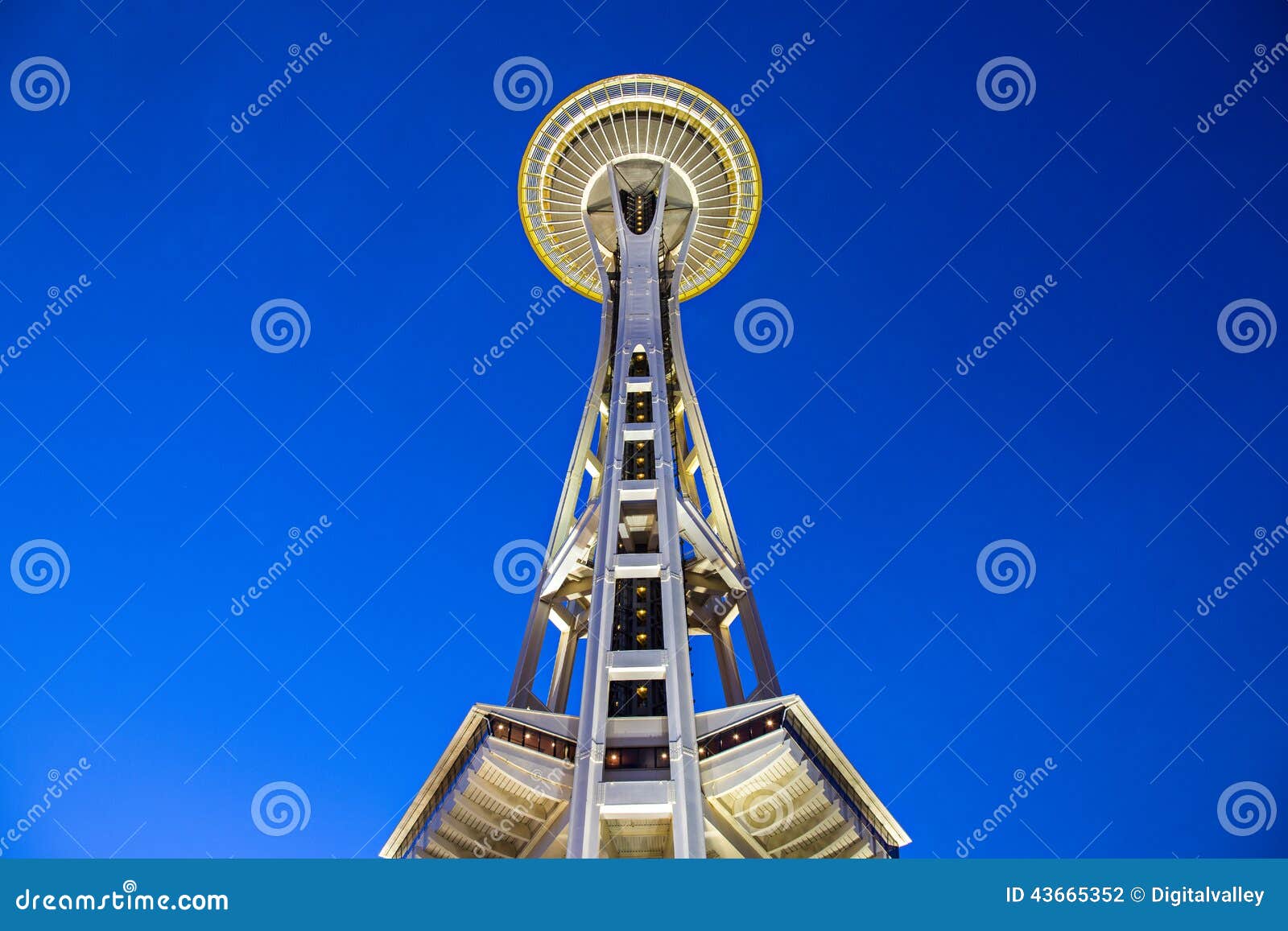 Seattle Space Needle editorial photography. Image of spaceneedle - 43665352