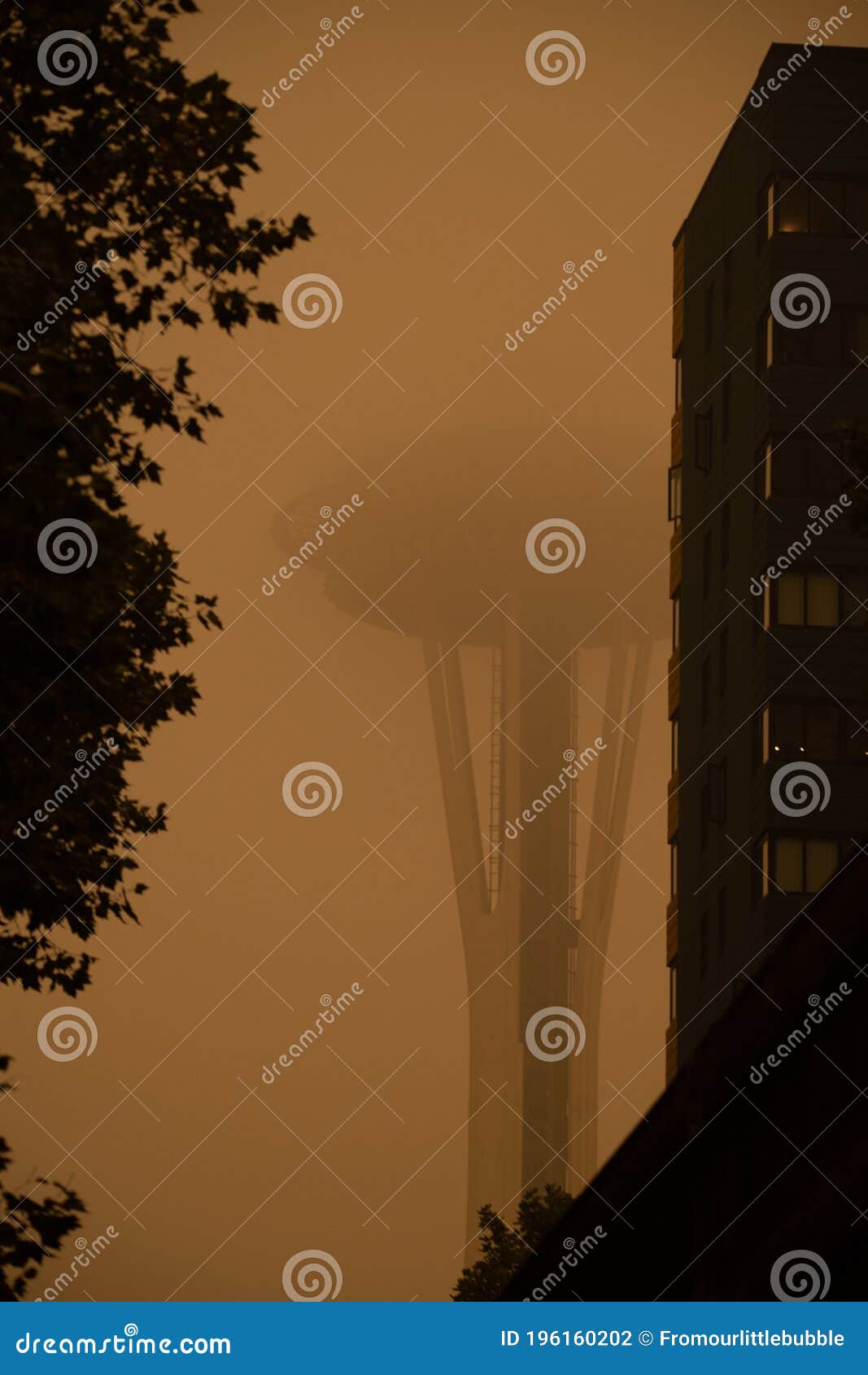 Seattle Space Needle Hidden in Smoke Editorial Photography - Image of ...