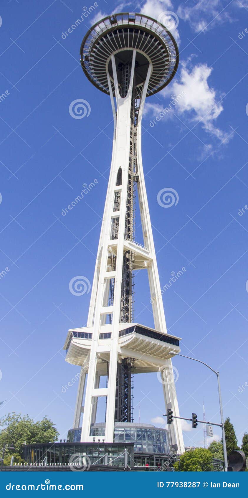 Seattle Space Needle editorial photography. Image of washington - 77938287