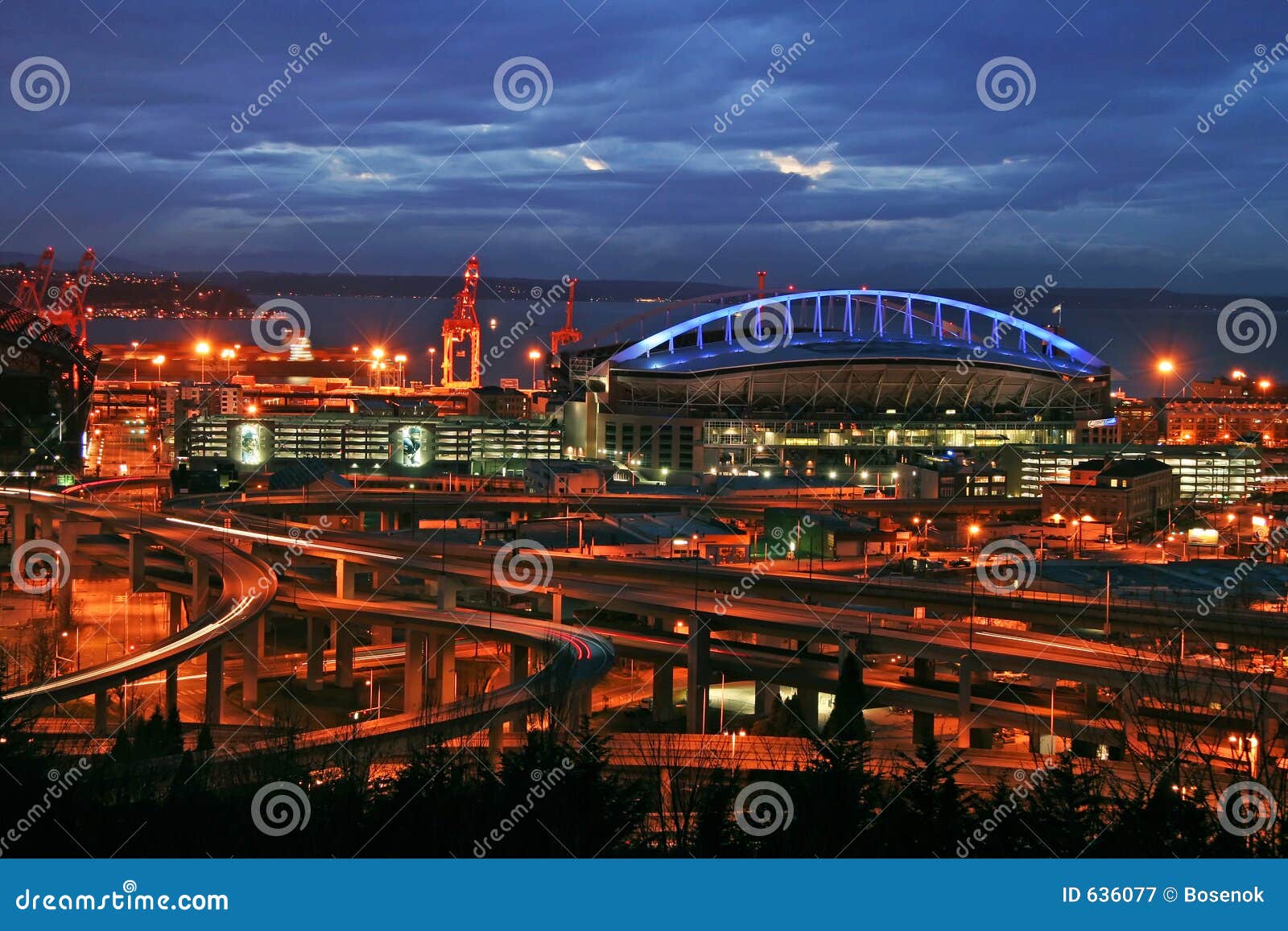 Seattle stadium at night stock image. Image of stadium - 636077