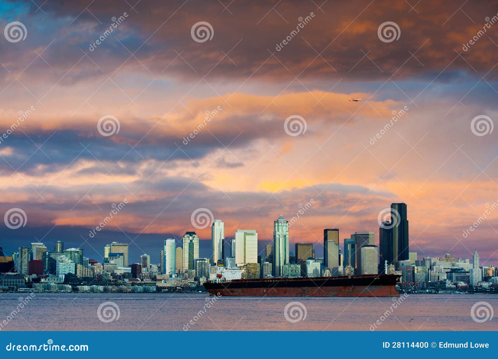 Seattle Sunset stock photo. Image of business, cloud - 28114400