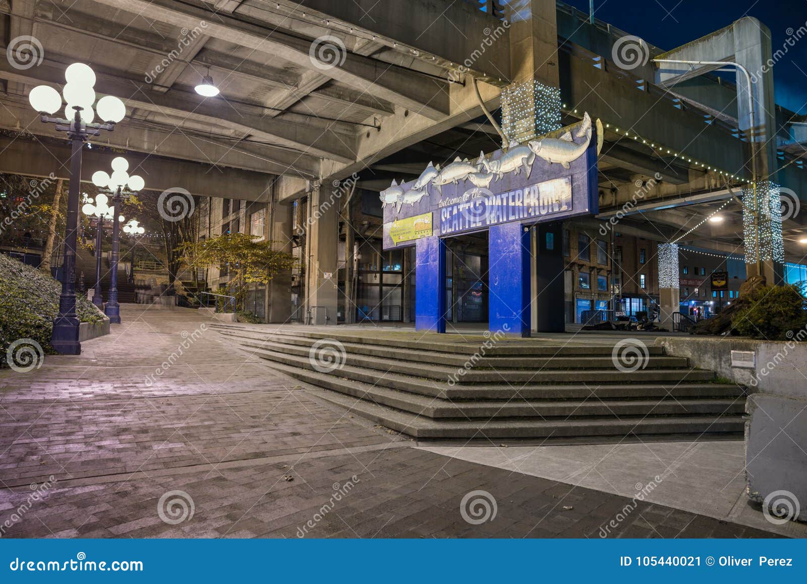 Seattle Waterfront Under the Viaduct Editorial Photo - Image of route ...