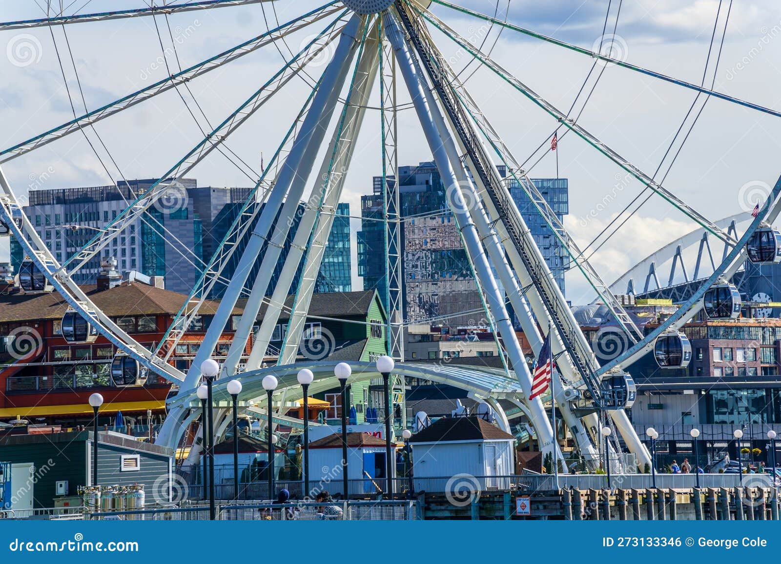 Seattle Wheel Abstract editorial photo. Image of outdoors - 273133346