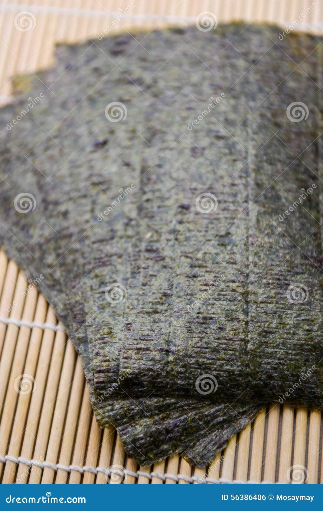 Seaweed Snack on Bamboo Mat Stock Photo - Image of alga, bamboo: 56386406