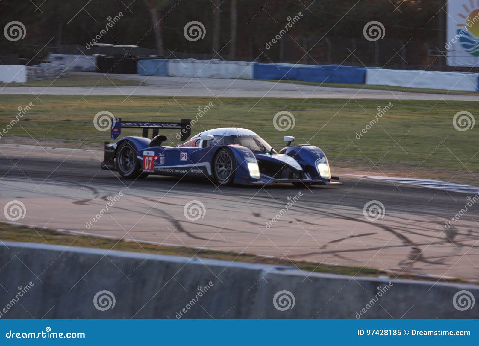 Sebring Racing Car Circuit editorial image. Image of asphalt - 97428185
