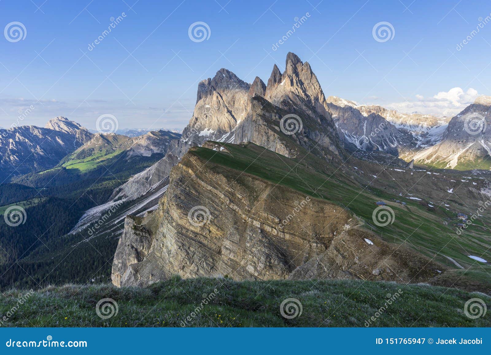 Seceda Summit at Sunset. View of Odle Mountain Range in Dolomites Stock ...
