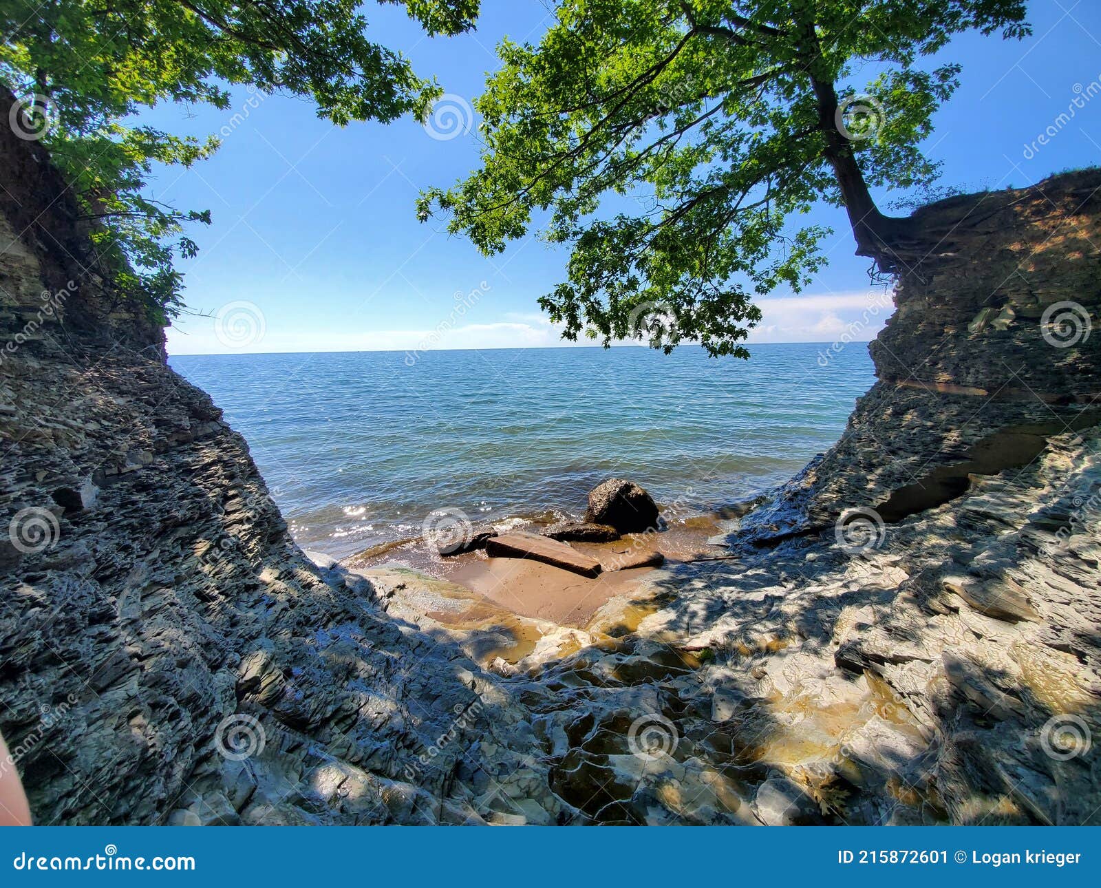 Secluded get away stock image. Image of wave, rock, nature - 215872601