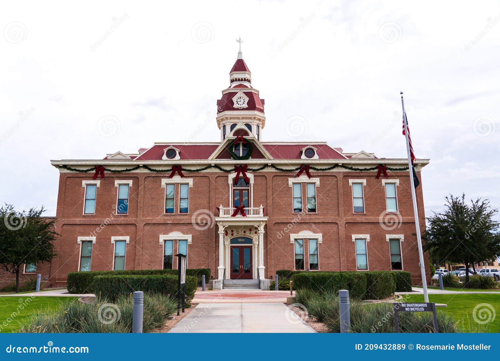 The Second Pinal County Courthouse Stock Image - Image of florence ...