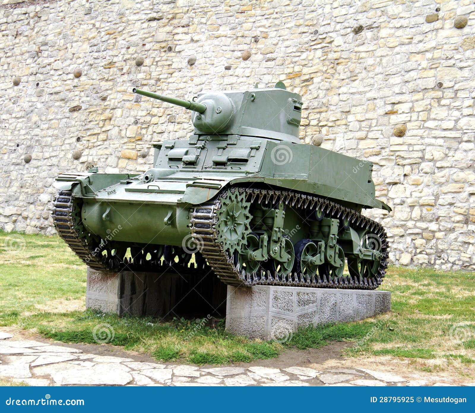 Second World War Tank stock image. Image of light, wwii - 28795925