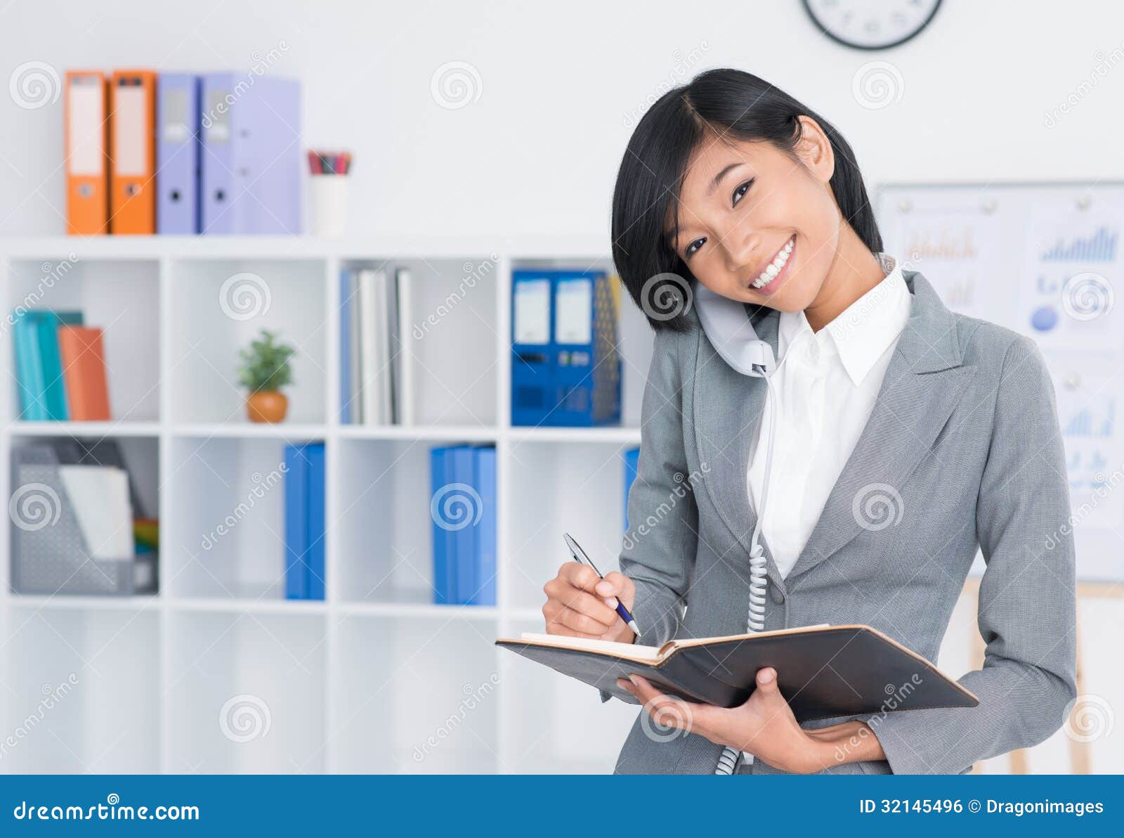 Secretaria preciosa foto de archivo. Imagen de corporativo - 32145496