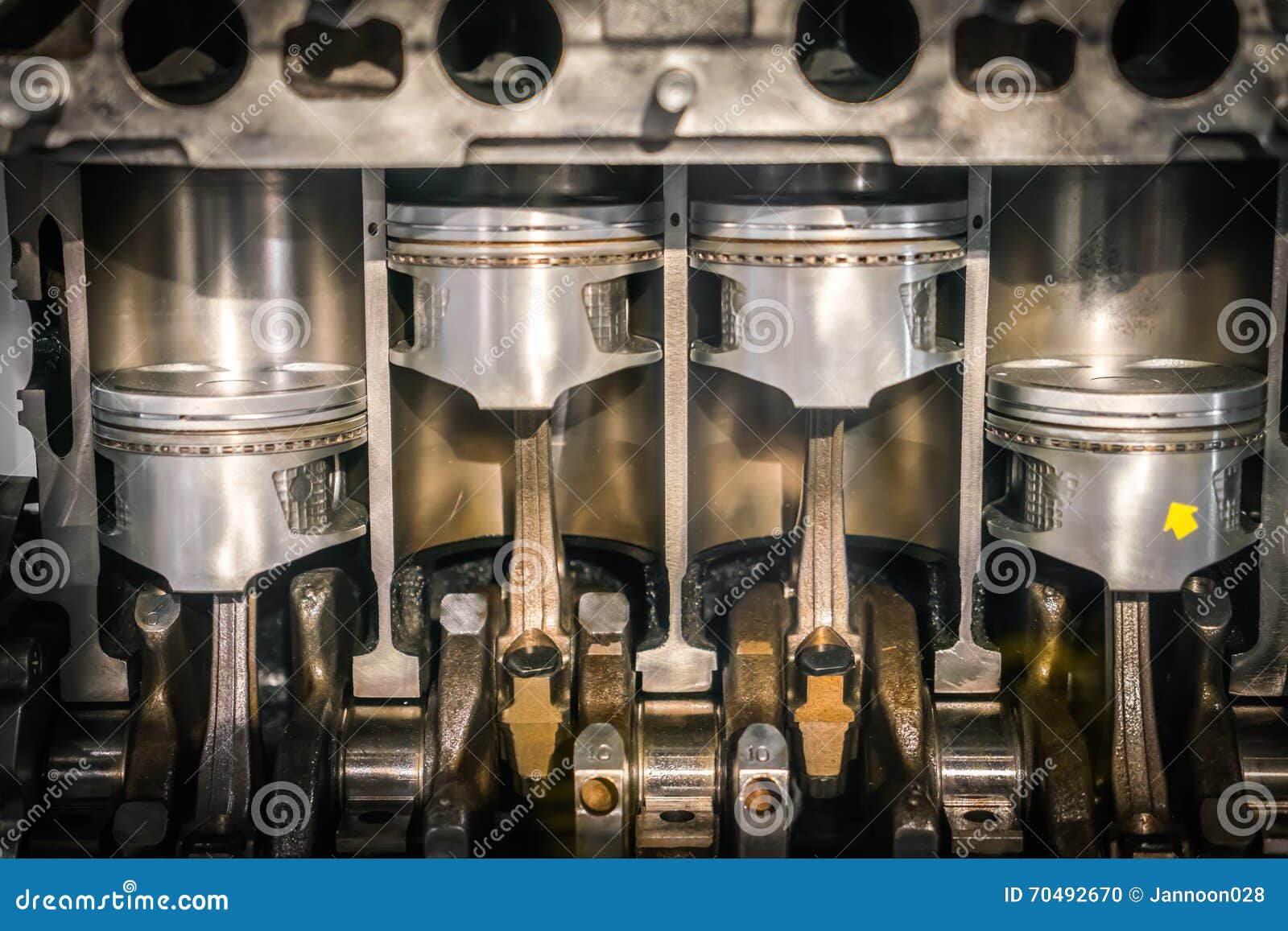 Section Transversale De Piston De Moteur Photo stock - Image du ...