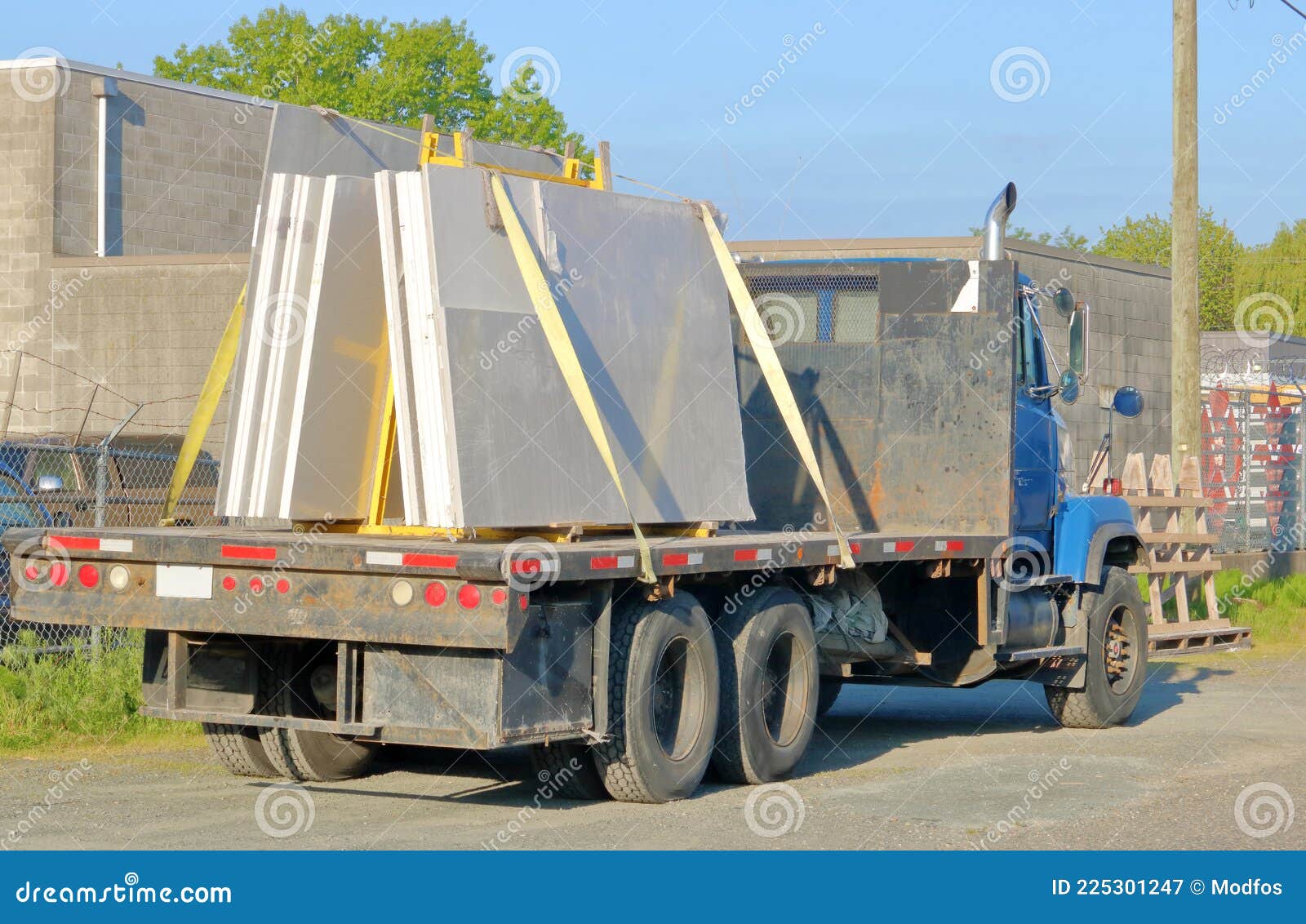 Securing Special Load for Flatbed Truck Stock Image - Image of ... Securing Special Load for Flatbed Truck Stock Image - Image of ...