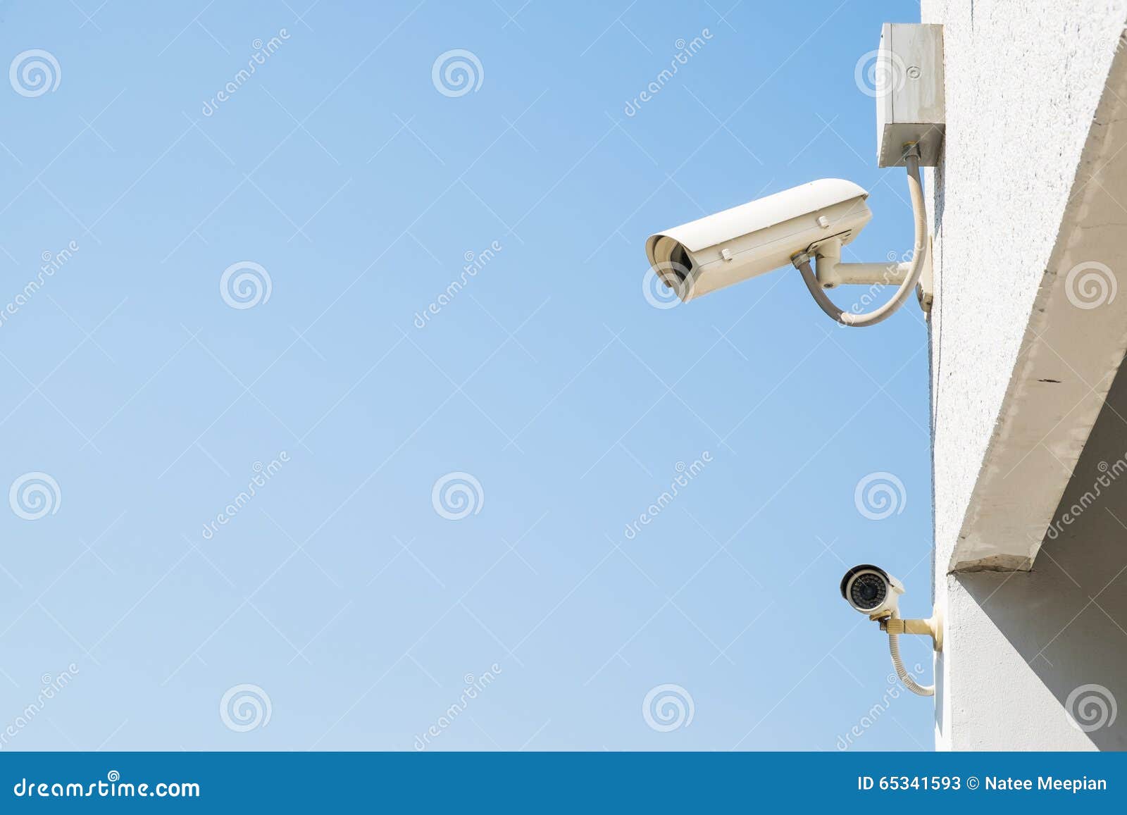 CCTV Cameras With A Fixed Speed On A Horizontal Column With Backlight ...