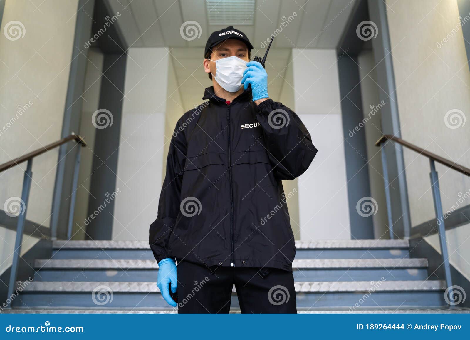 Security Guard in Face Mask Stock Photo - Image of shop, guard: 189264444