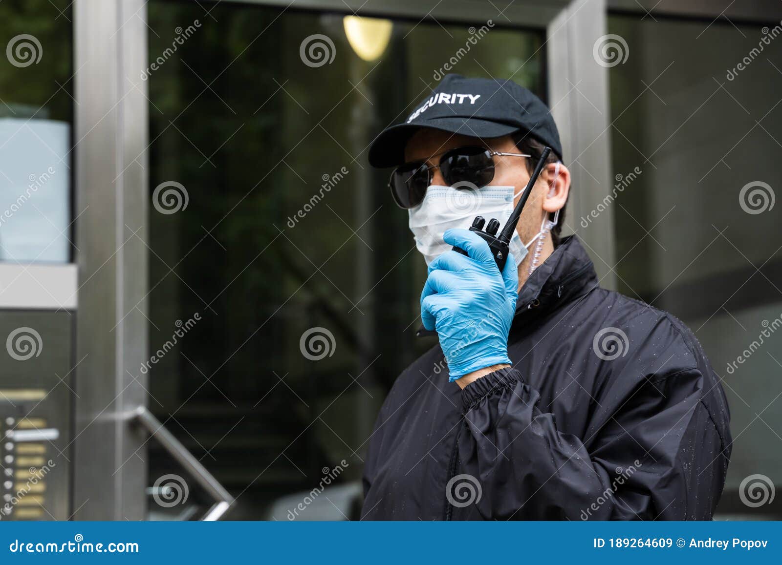 Security Guard in Face Mask Stock Image - Image of defense, covid ...