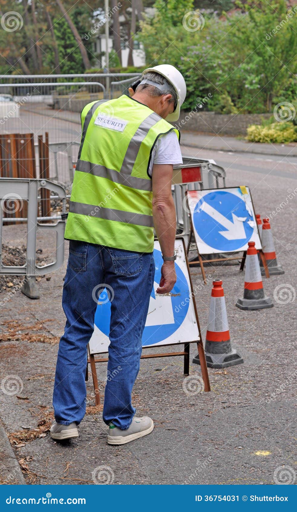 Security Guard Near Road Works Editorial Photo - Image of bitumen ...