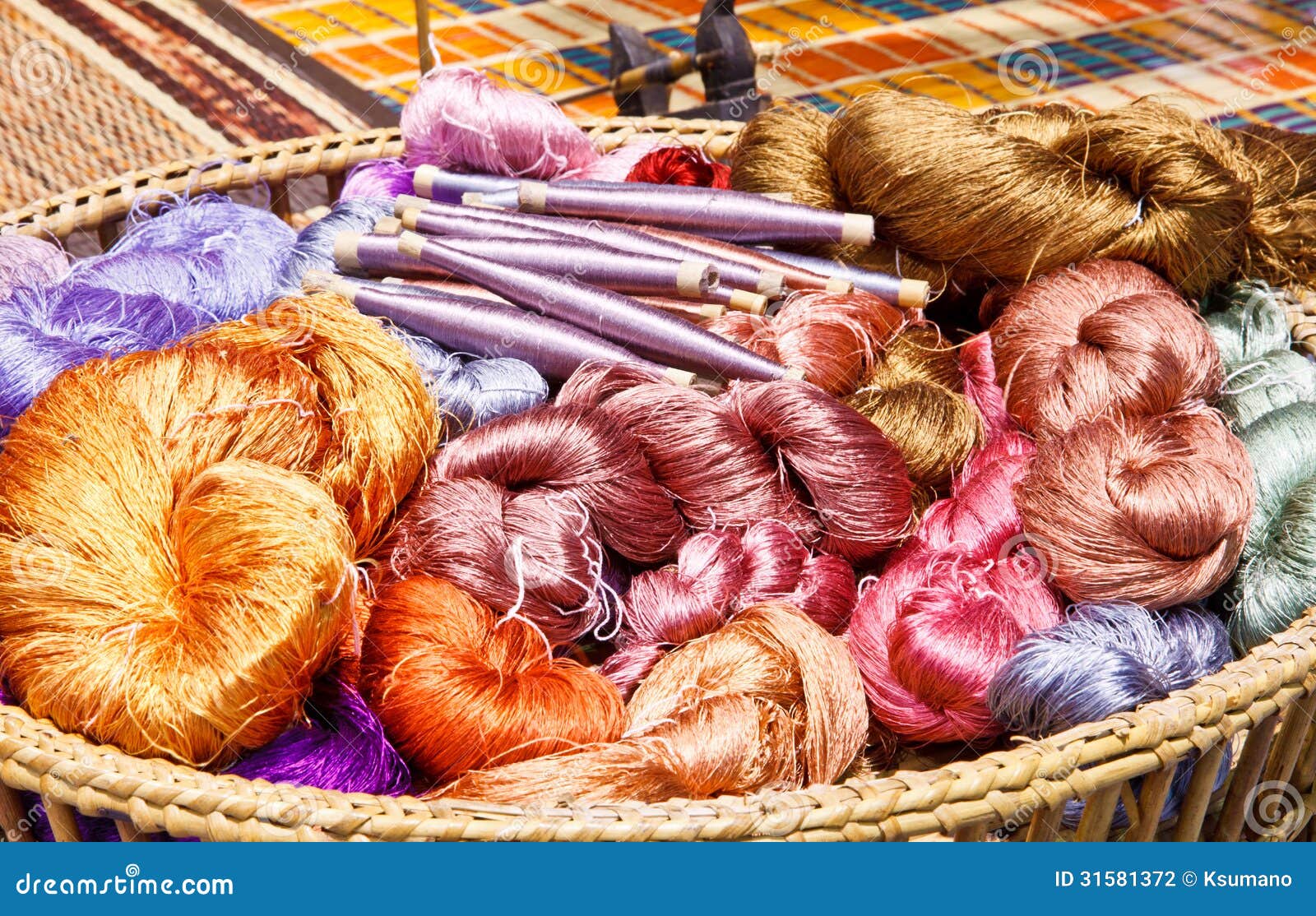 Seda foto de archivo. Imagen de bordado, material, primer - 31581372