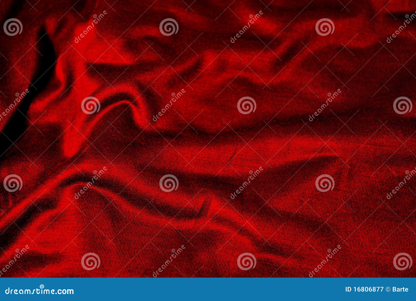 Seda roja imagen de archivo. Imagen de tela, preciosamente - 16806877