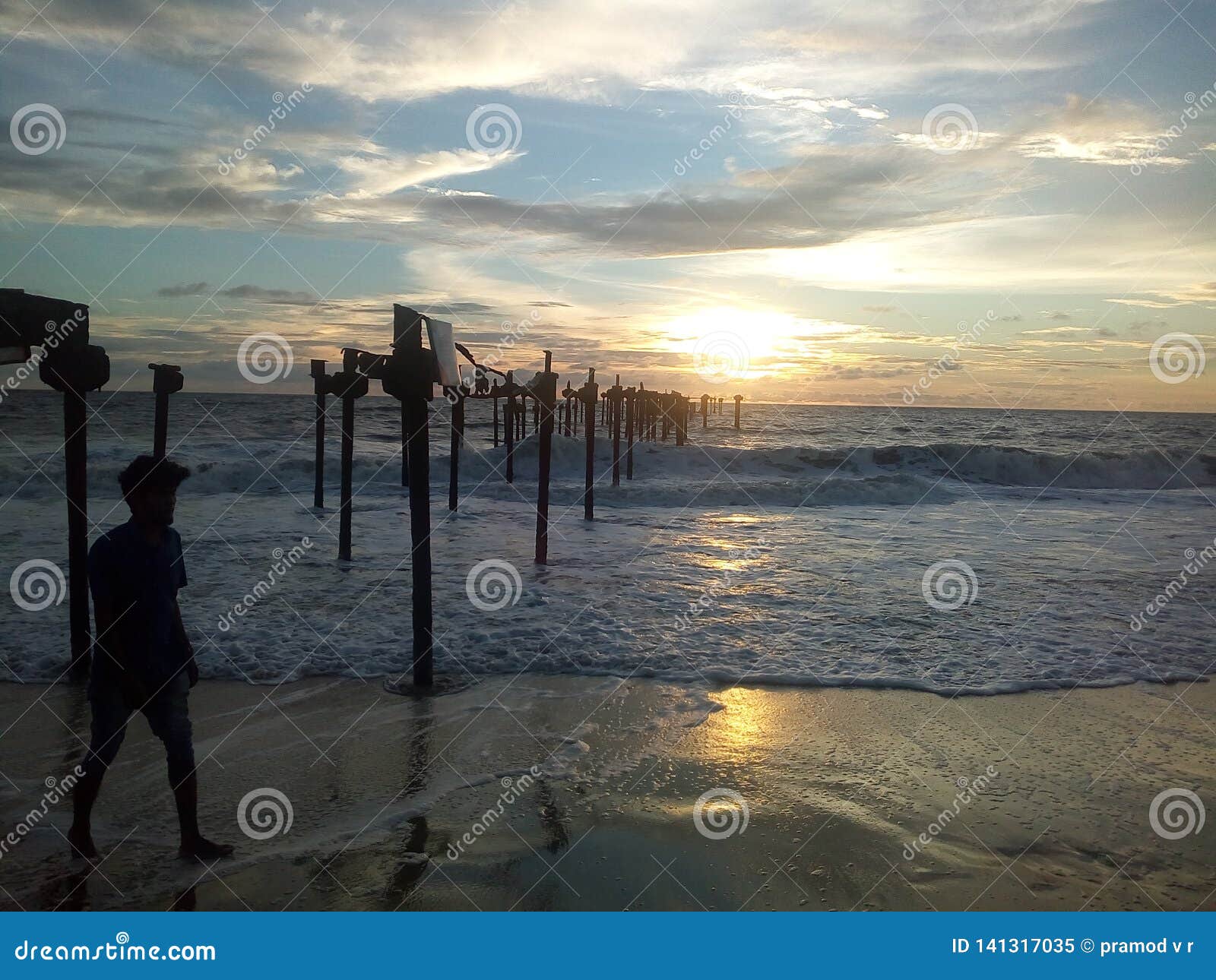 See the sea stock image. Image of tredition, wawe, sunset - 141317035