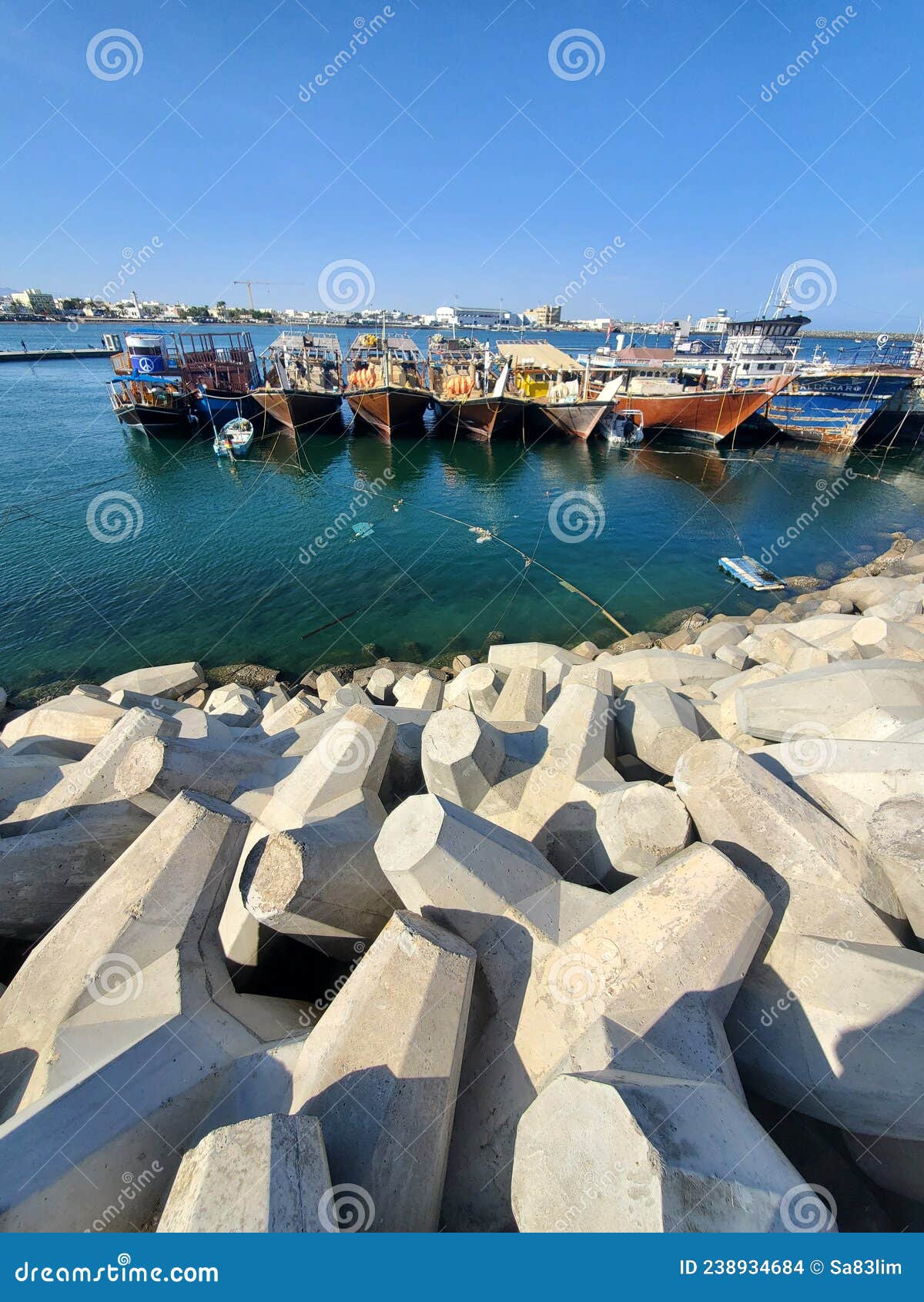 Seeb Jetty Cerca De Seeb Fish Market Oman Foto de archivo - Imagen de ...