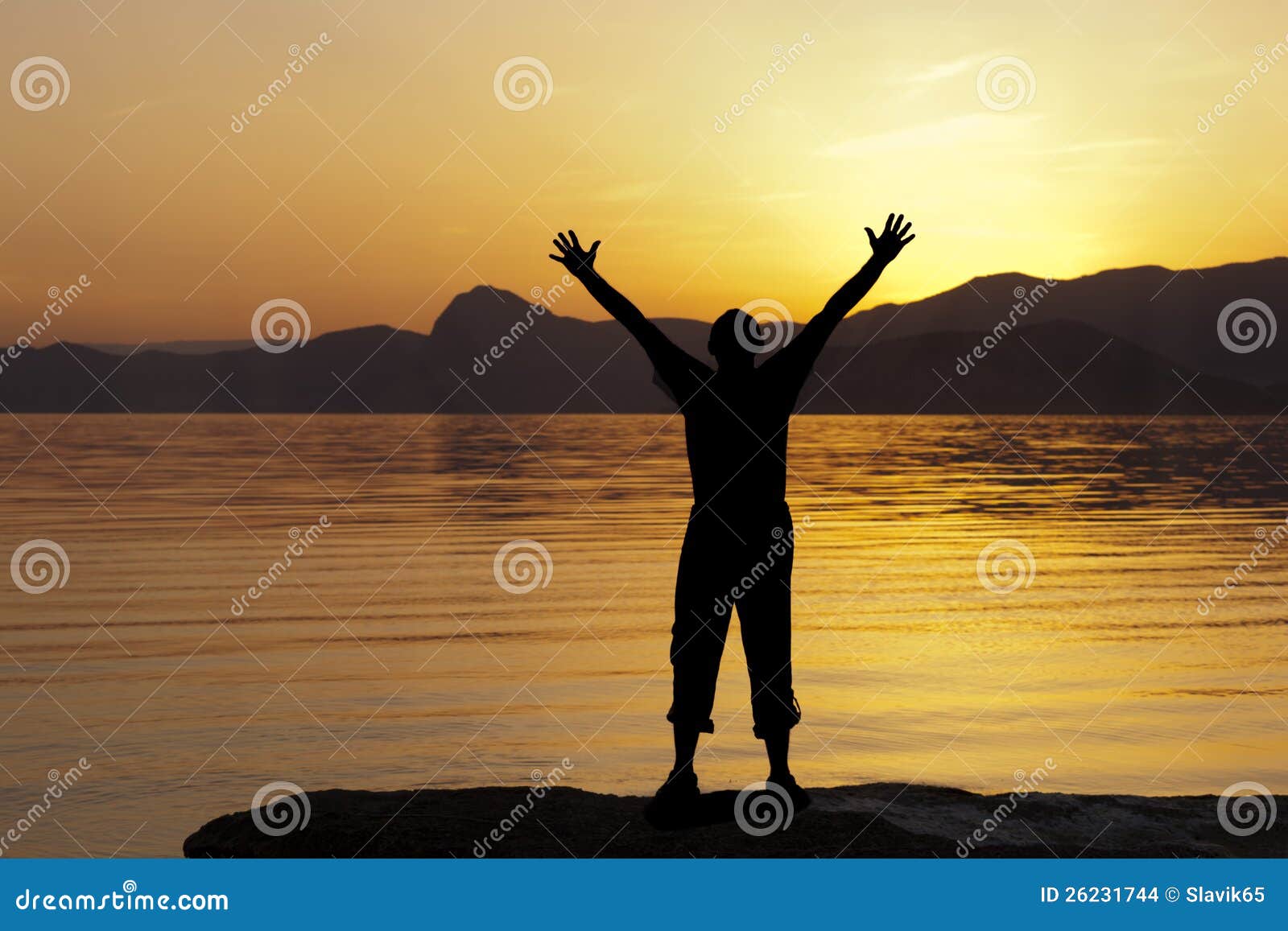 Seeing Off a Sunlight on the Sea Stock Photo - Image of admire, stand ...