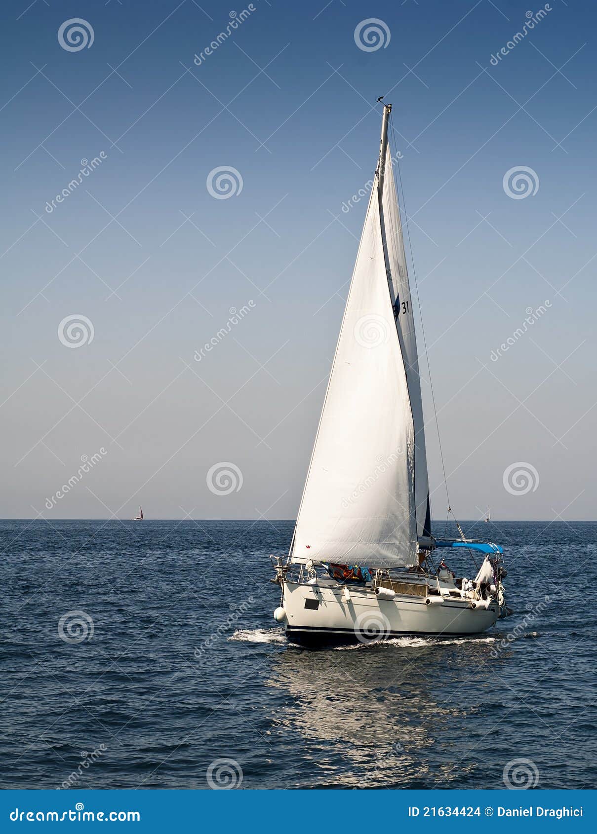 Segelboot stockfoto. Bild von sport, blau, jahreszeit - 21634424