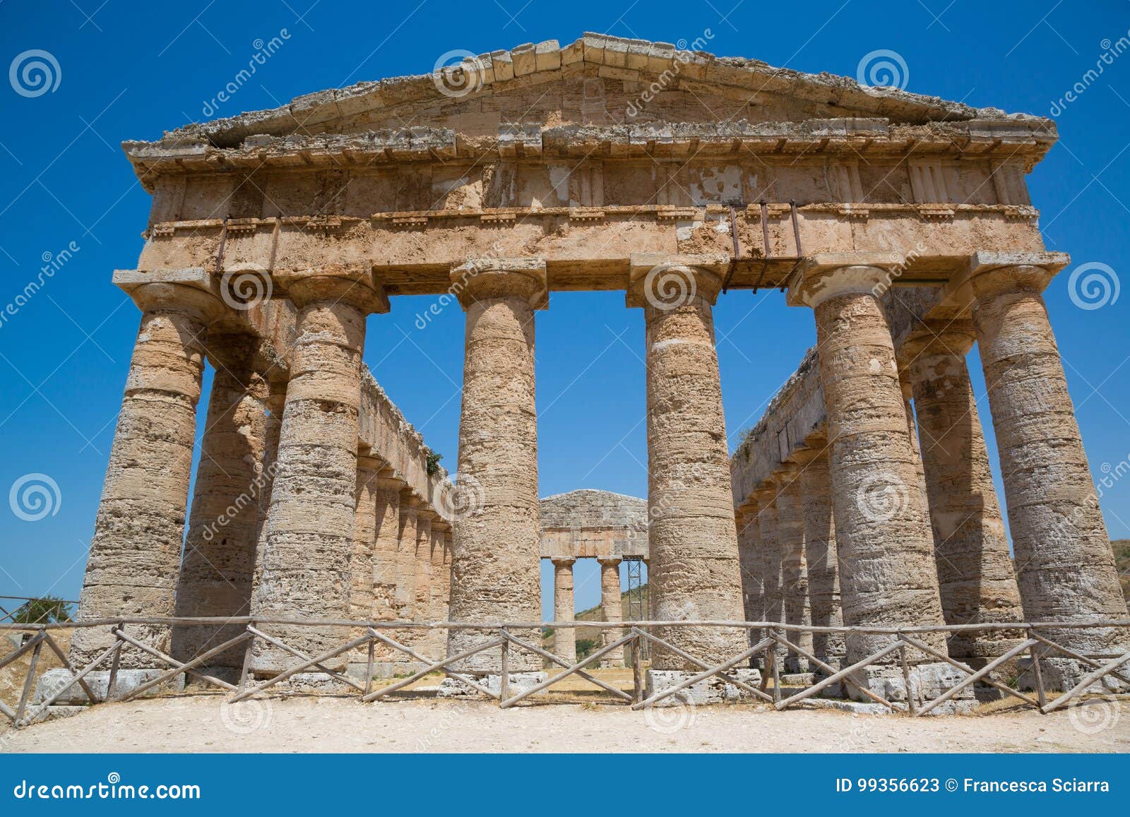 SEGESTA GREEK TEMPLE stock image. Image of europe, attraction - 99356623