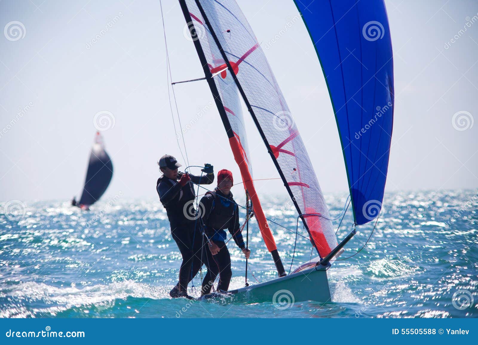 Segling arkivfoto. Bild av utomhus, semestrar, fartyg - 55505588