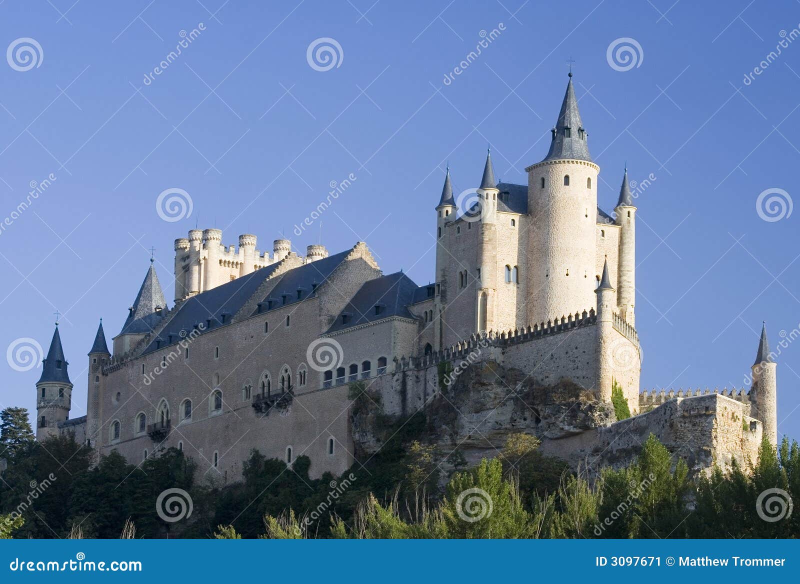 Segovia Alcazar Side Blue Sky Stock Image - Image of leon, fortress ...